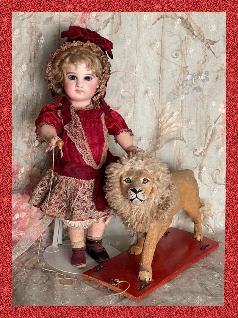 Antique & Vintage toys - Hearts Will Play