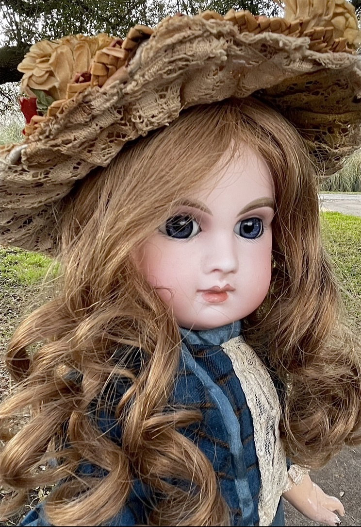 Antique French Dolls - Hearts Will Play