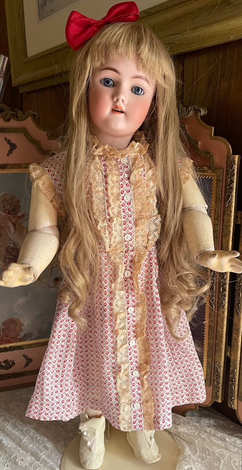 Antique German Dolls - Hearts Will Play