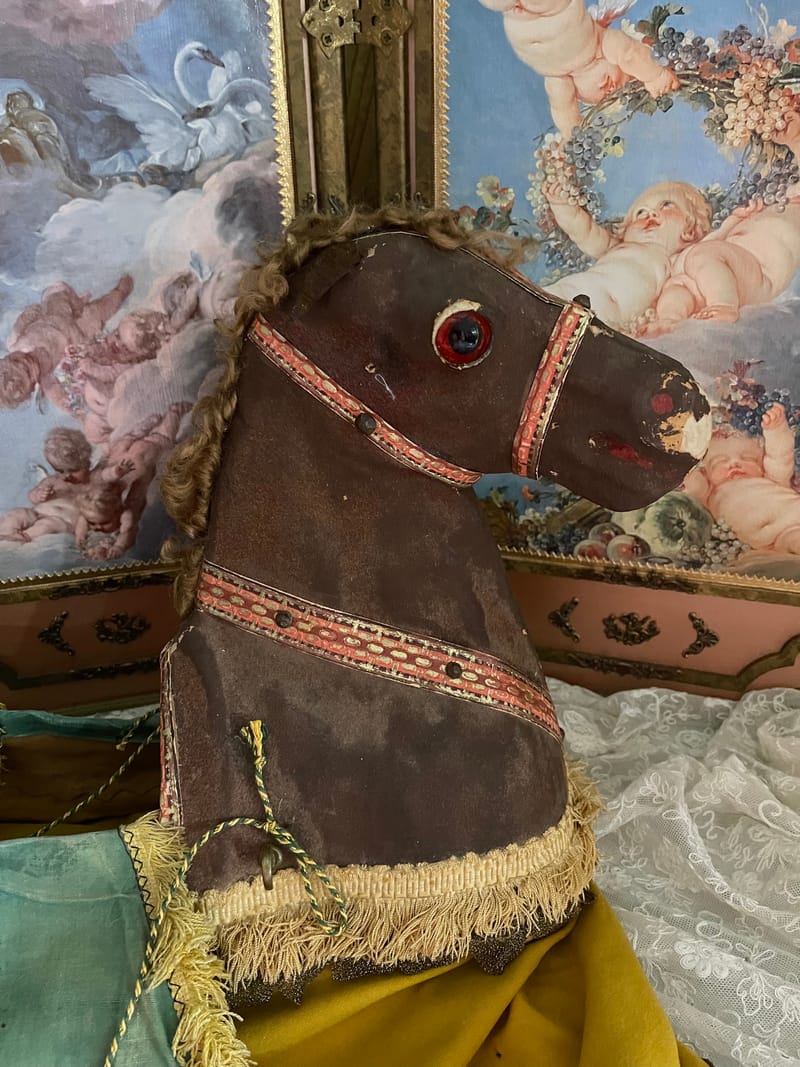 Antique & Vintage toys - Hearts Will Play