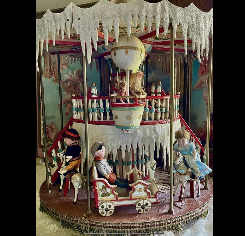 Antique & Vintage toys - Hearts Will Play