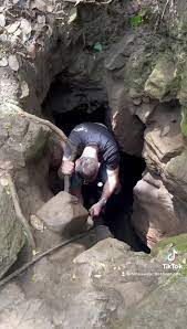 Nildiya Pokuna - Ella Nine Peaks