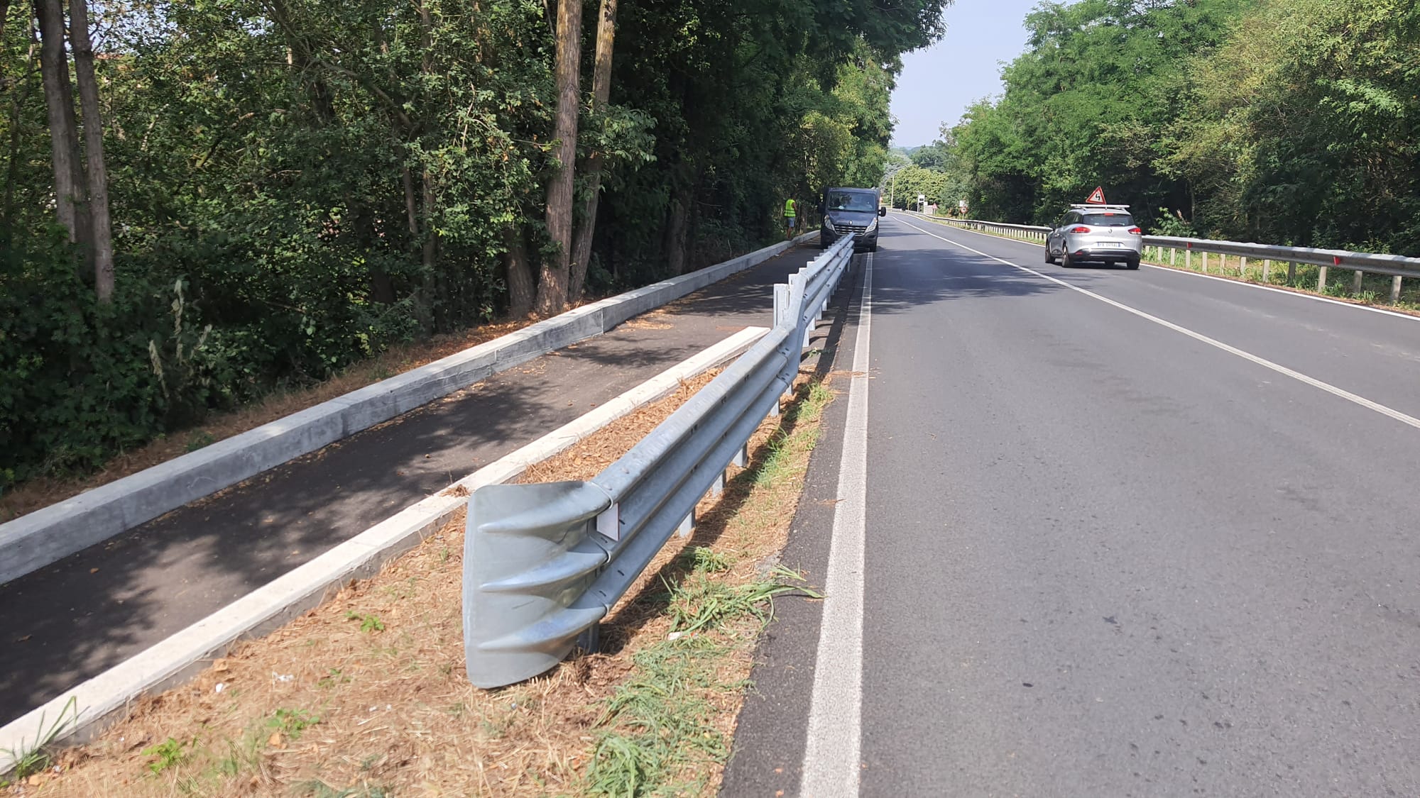 in acciaio - Ecosystema Snc_barriere stradali