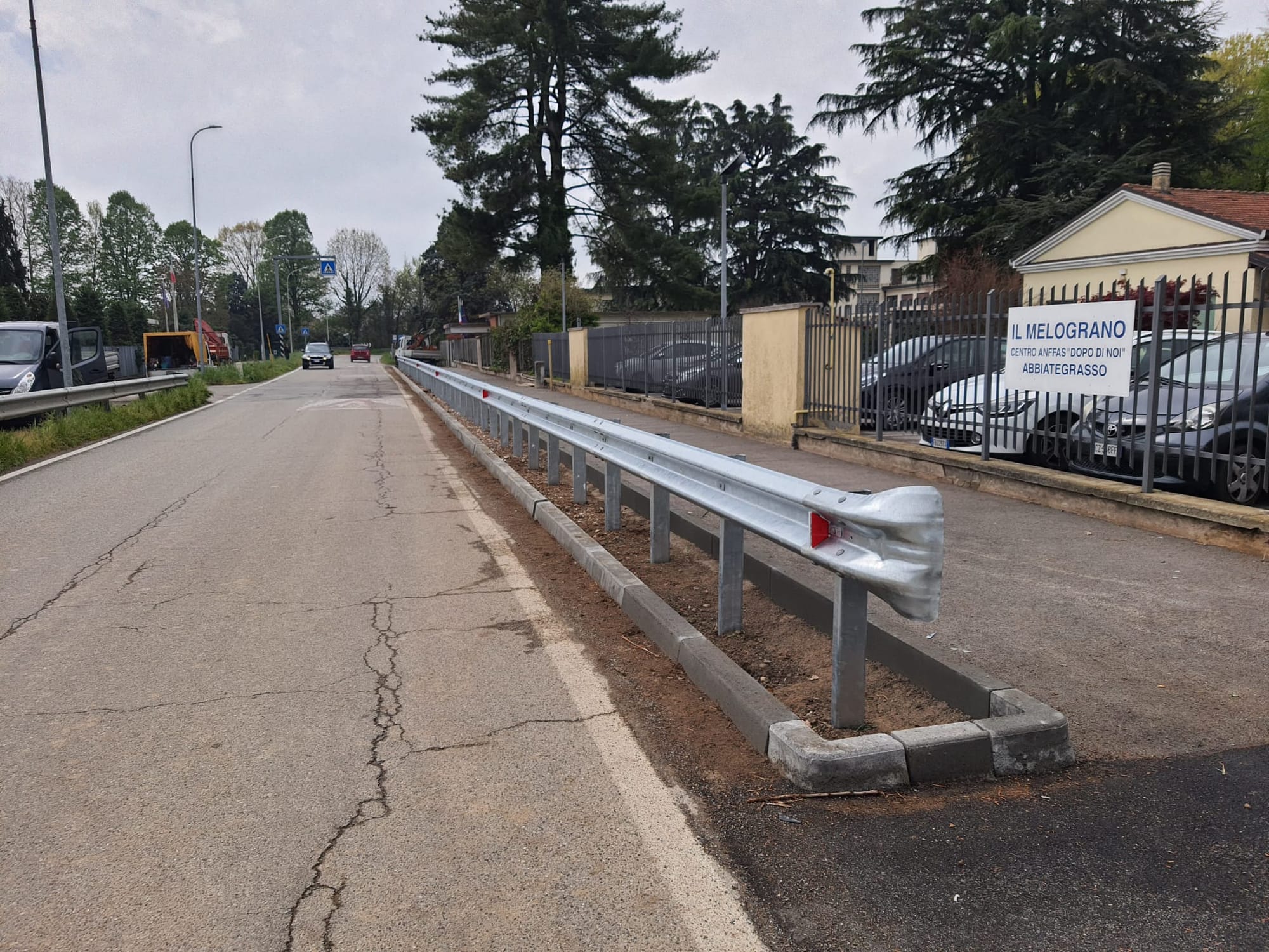 in acciaio - Ecosystema Snc_barriere stradali