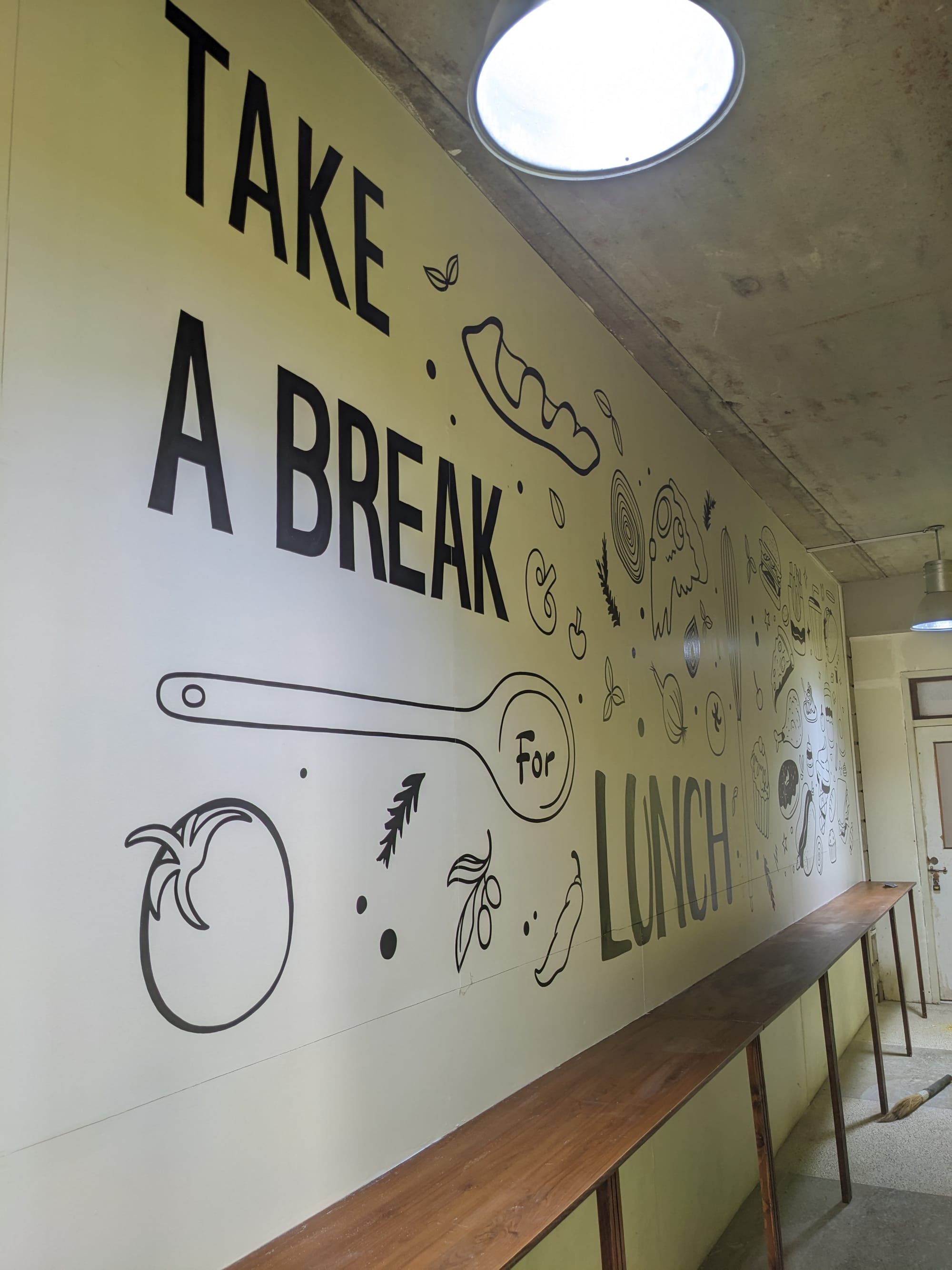 mural artist in karachi