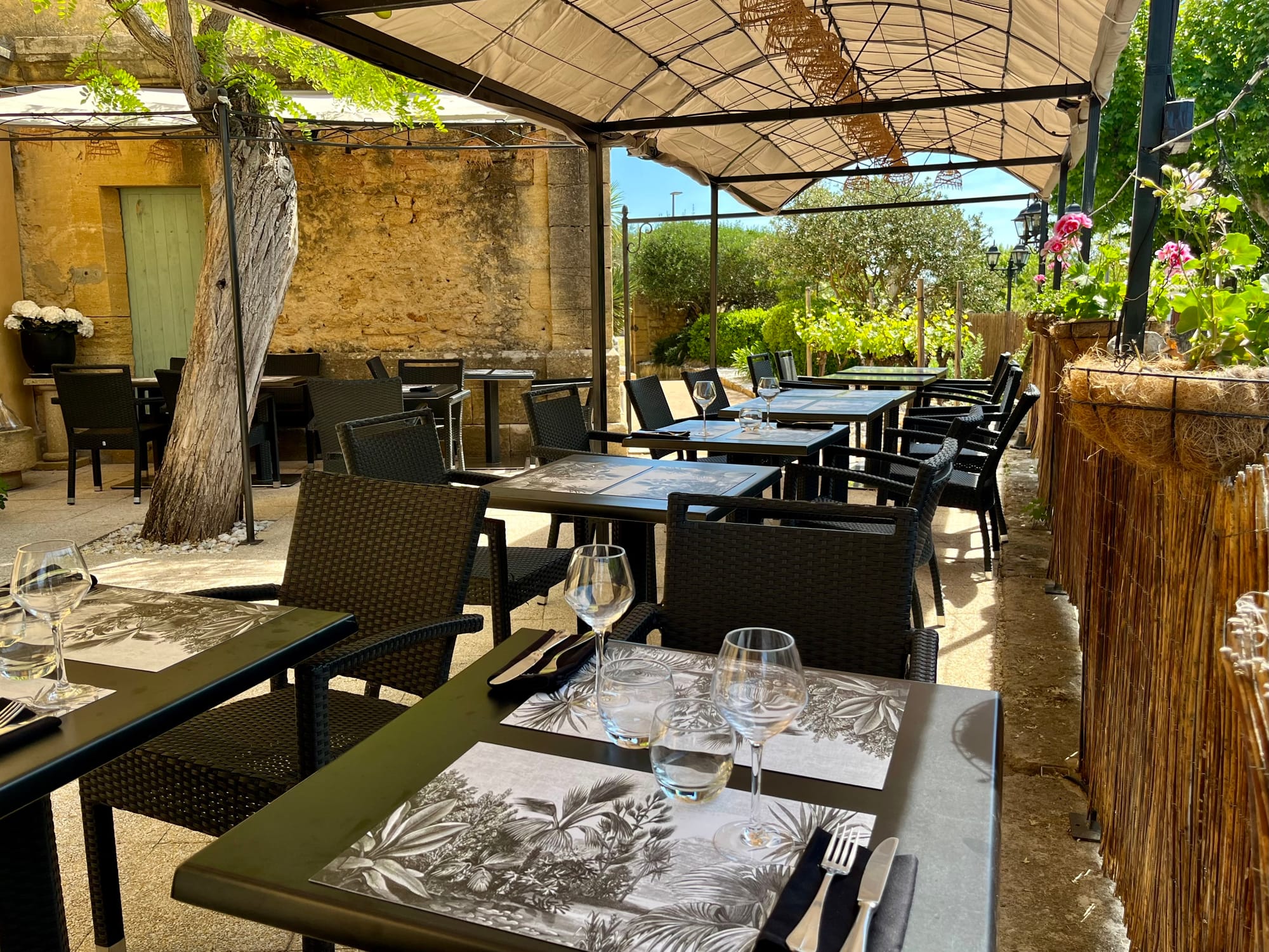 Restaurant Les Roses Blanches