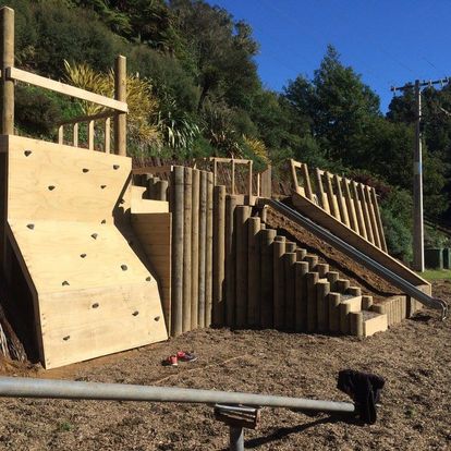 LC Building - LCBuilding