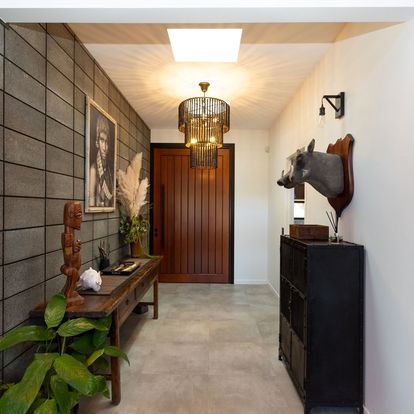 LC Building - LCBuilding