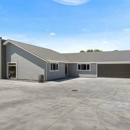 LC Building - LCBuilding