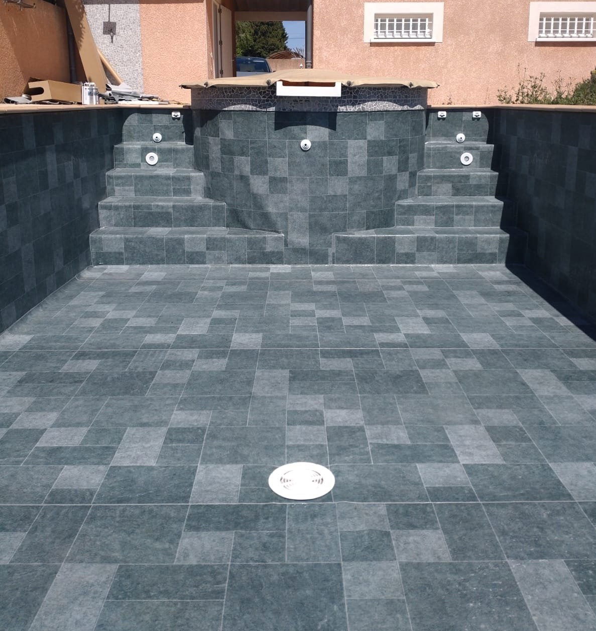 Pose PVC armé piscine Gard et Vaucluse