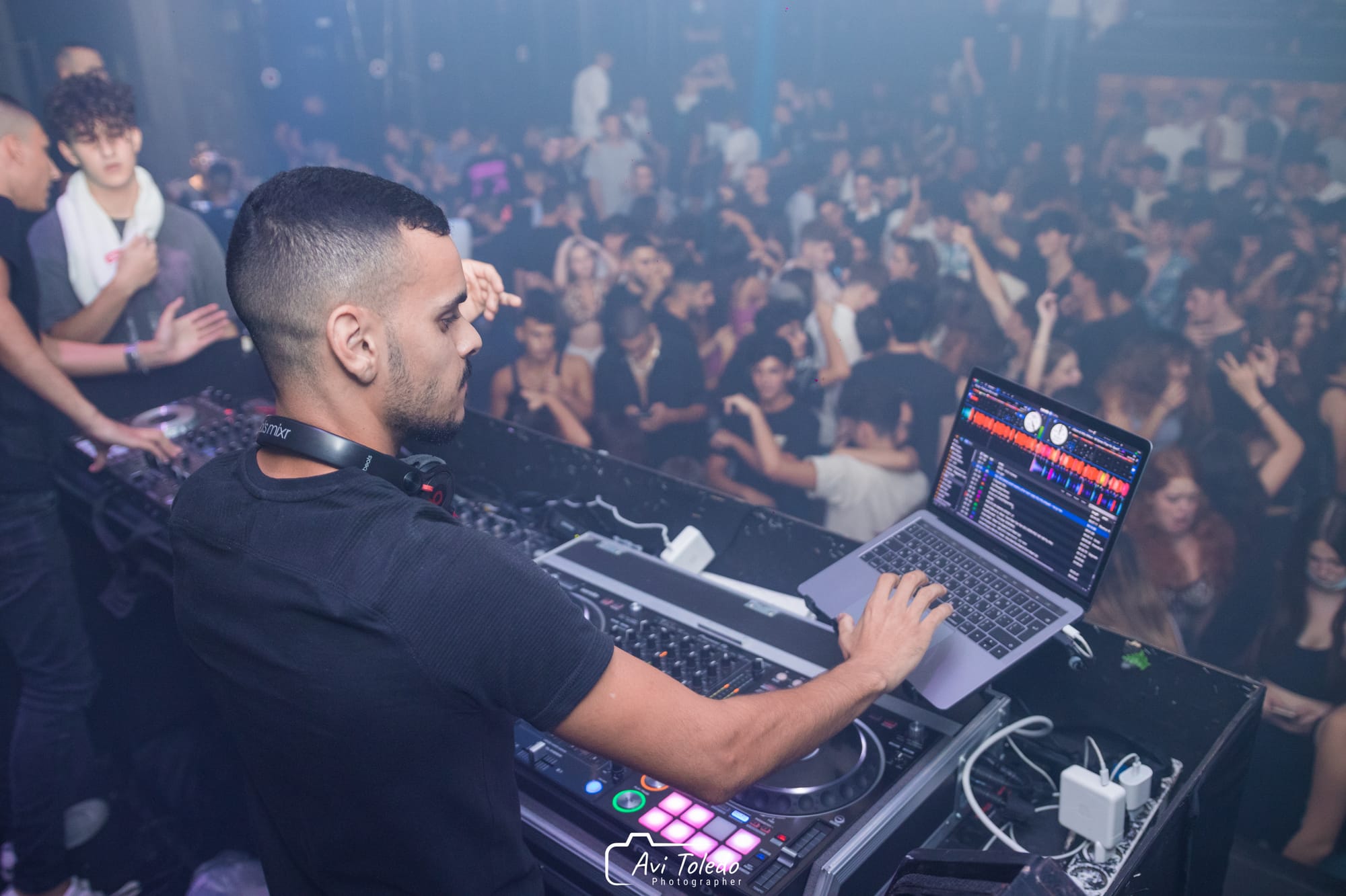 DJ MOJAX - מוסיקה - אווירה.