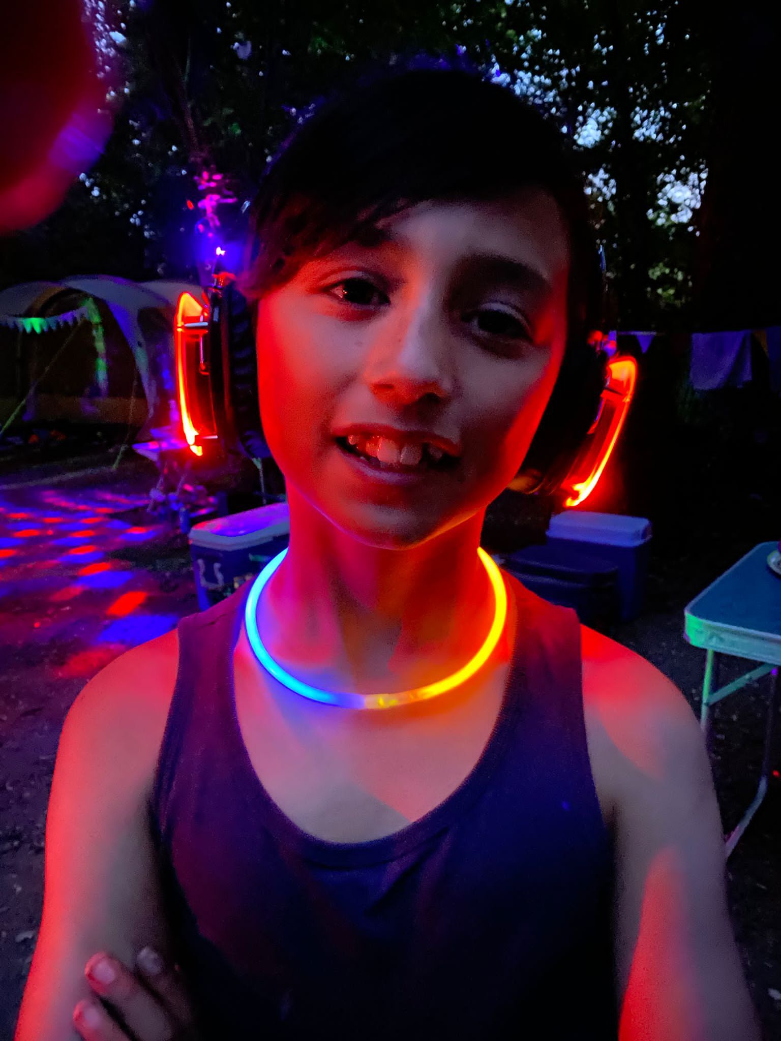 Silent soundS - WE PROVIDE FOR ALL SIZES OF EVENT!!Hire 10s or 100s of ...