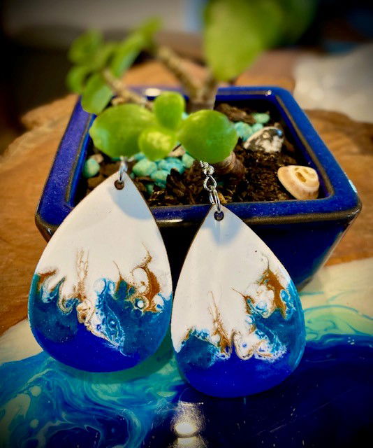 Timber Heart Creations | Resin Jewellery Making Workshops