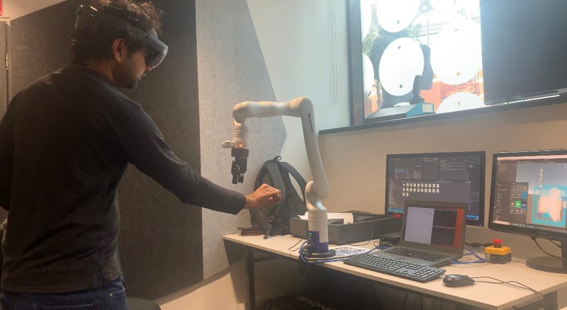 Intelligent and Adaptive Cobotics Lab - IA Cobotics Lab