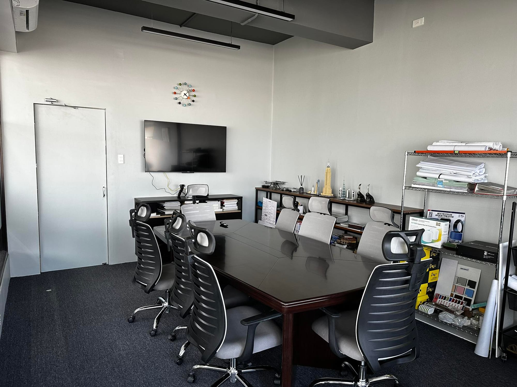 Radius One Architecture and Construction