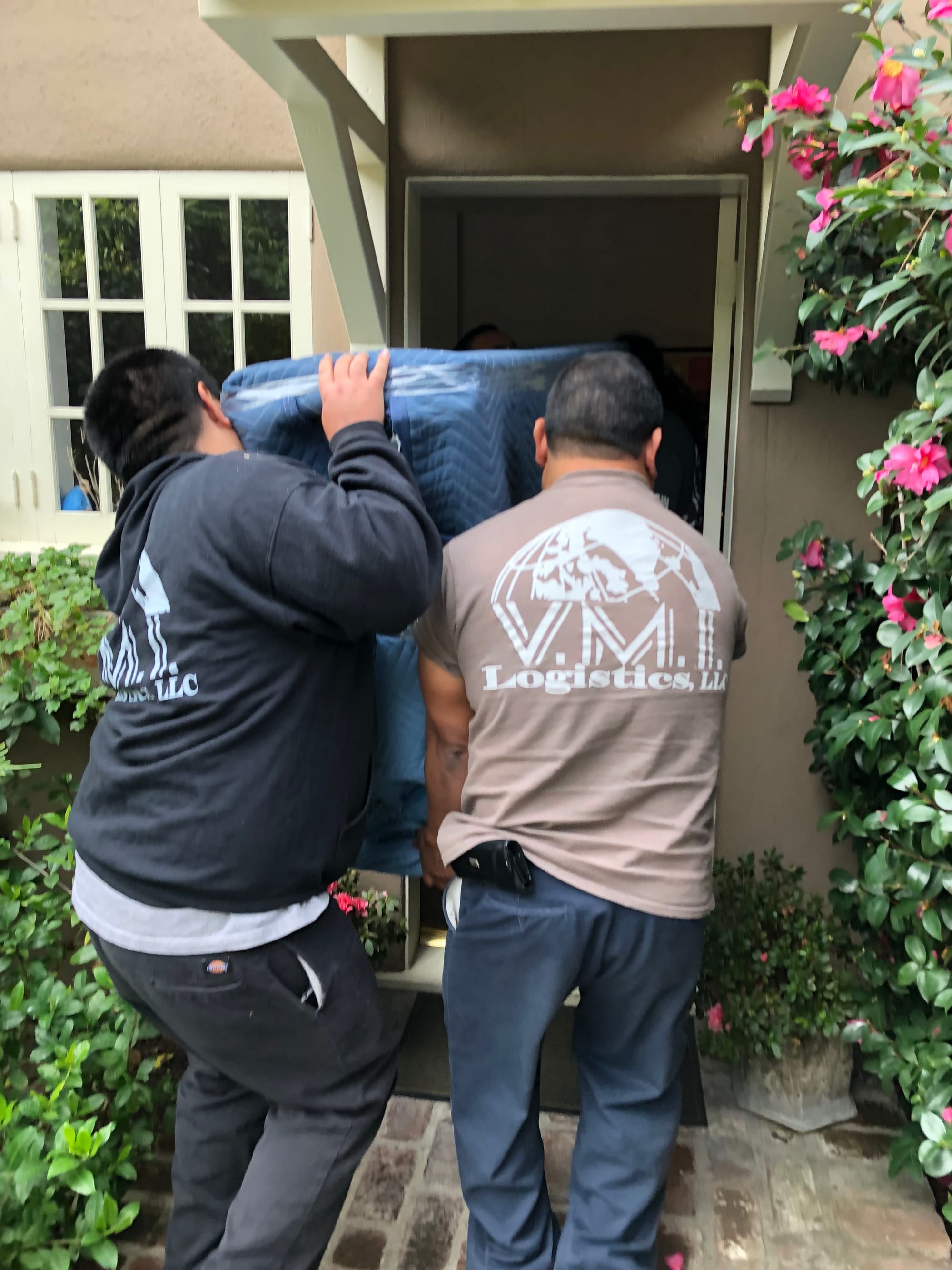 Easy Home or Office Moves, V.M.I Moves U