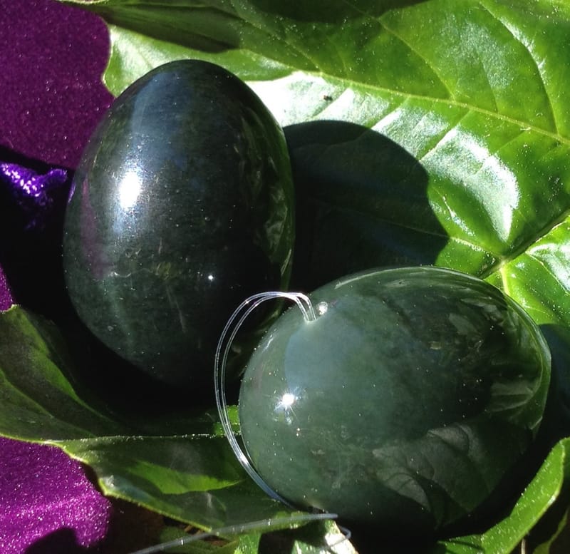 Nephrite Jade Egg - large size - Tao Motion