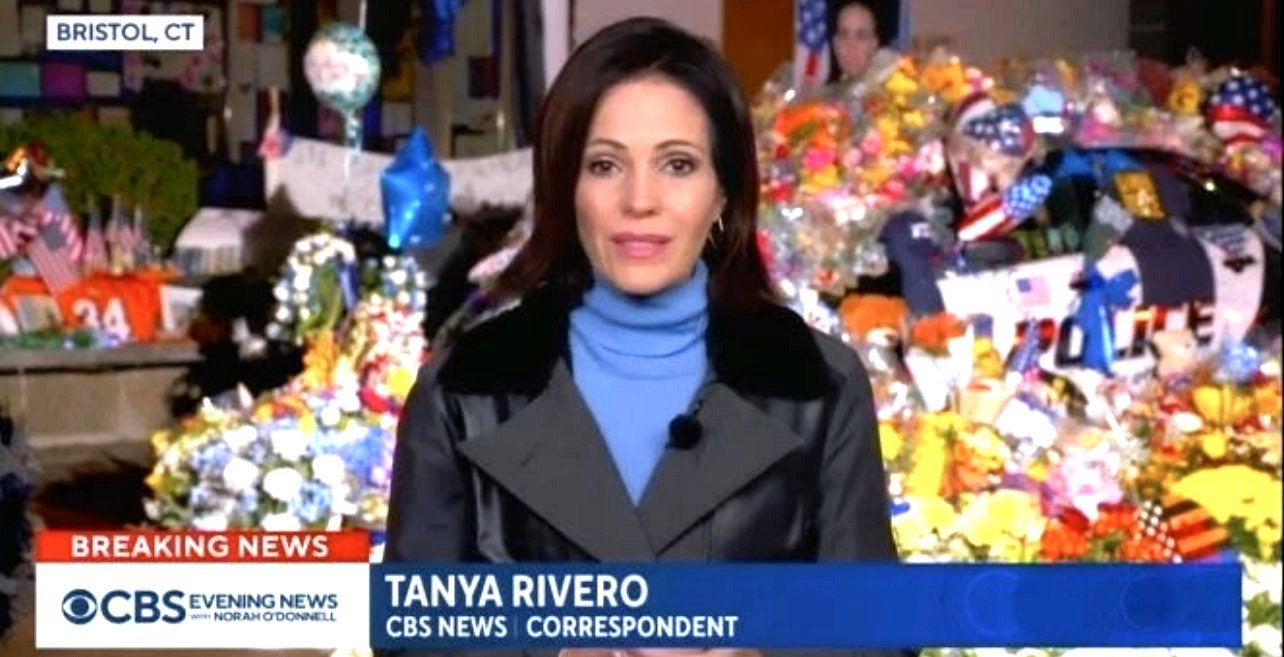 Photo Gallery - TANYA RIVERO