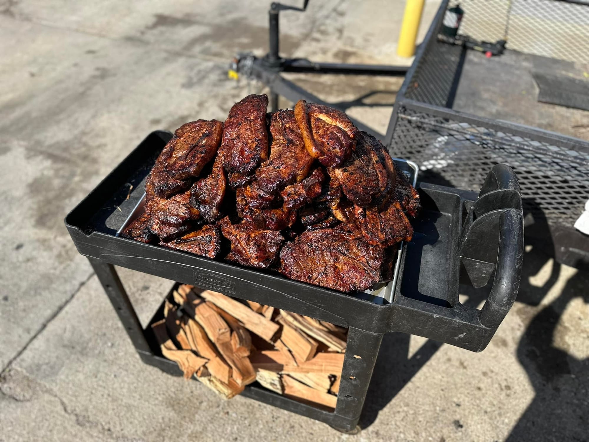 Mr. BBQ's Restaurants and Catering - BBQ Brings Families Together