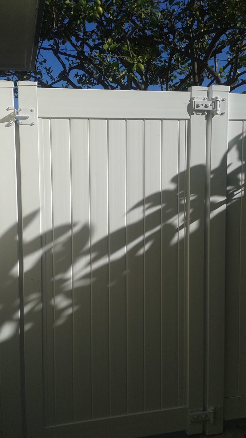 Standard Vinyl Gates - Our vinyl gates are strong, durable, lightweight ...